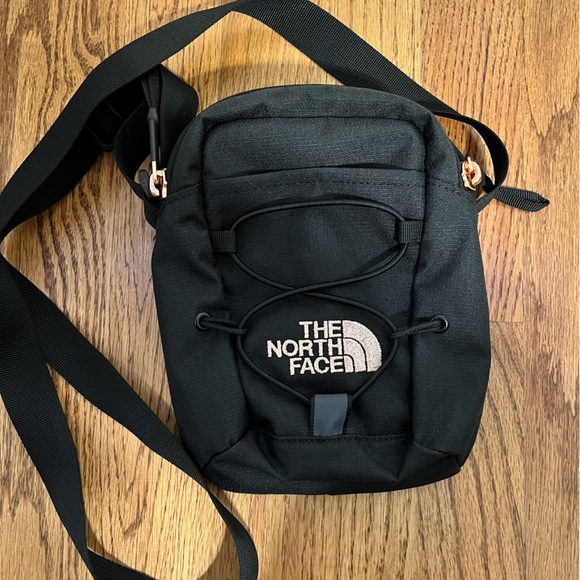 The North Face | Bags | North Face Crossbody Camera Bag | Poshmark
